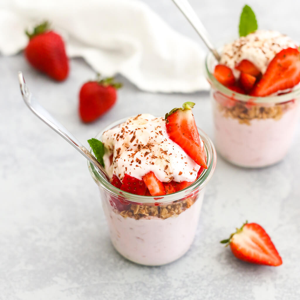 Parfait de Fresa - California Strawberry Commission